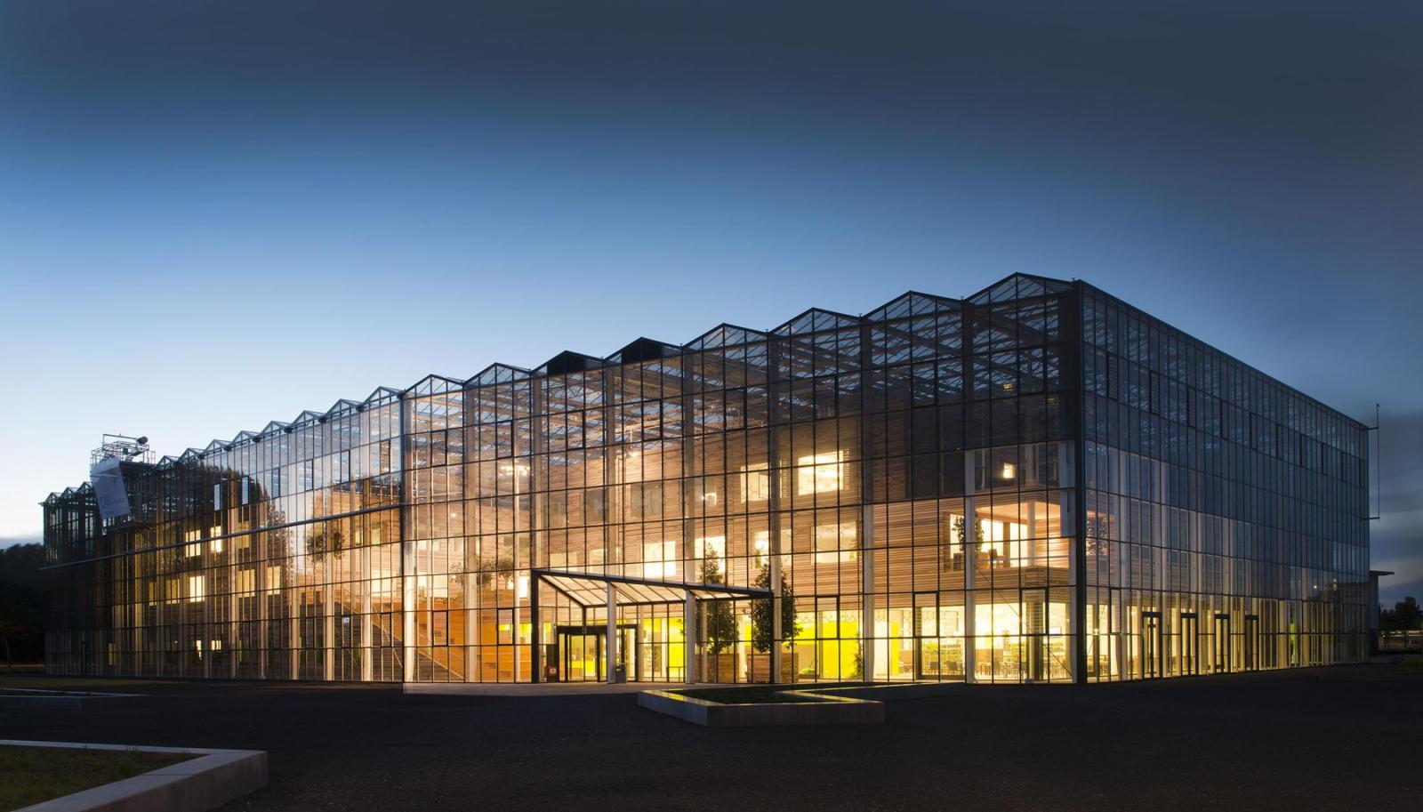 Architectural glass roof structures with unique design by Forzon